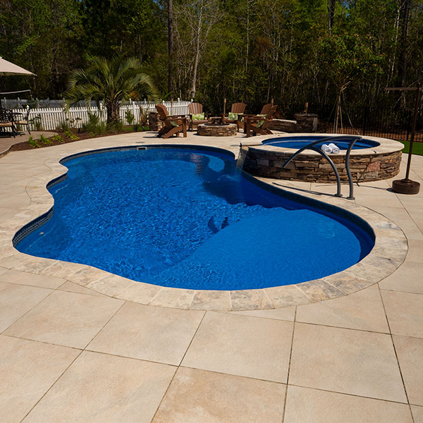 I25 Fiberglass Pool by River Pools